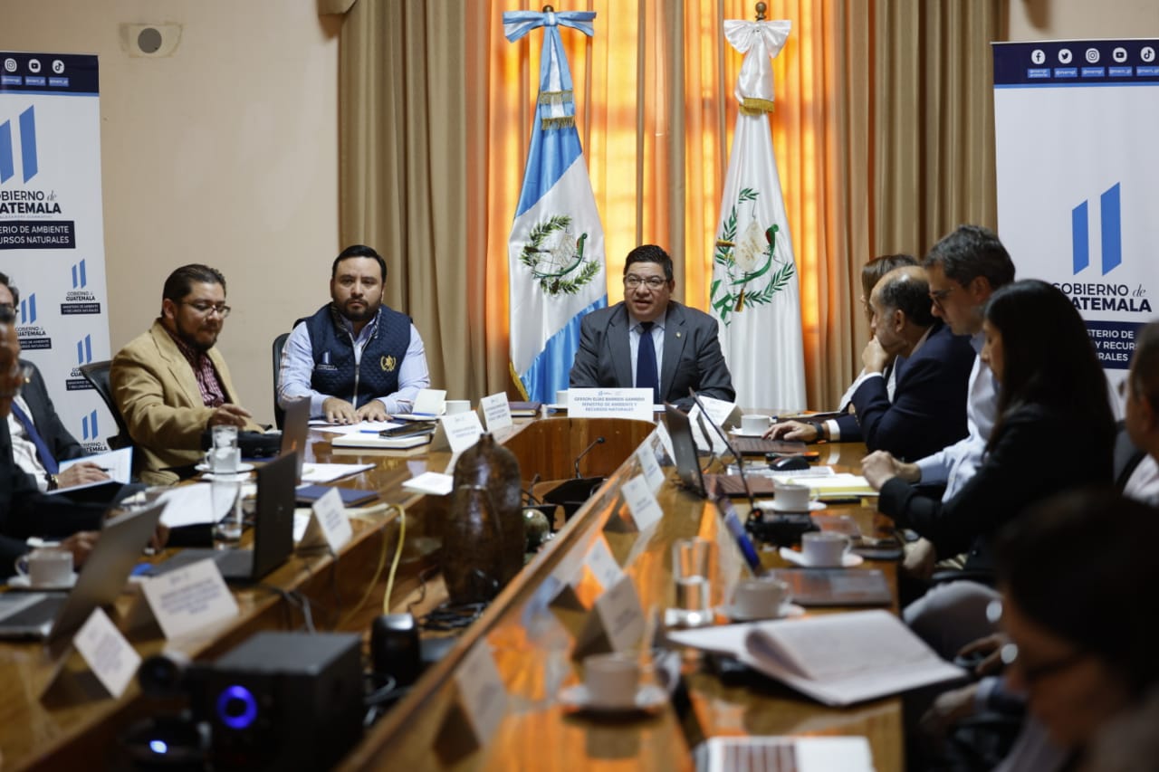 MARN trabaja con el BID en la formulación de proyectos para la cuenca ...